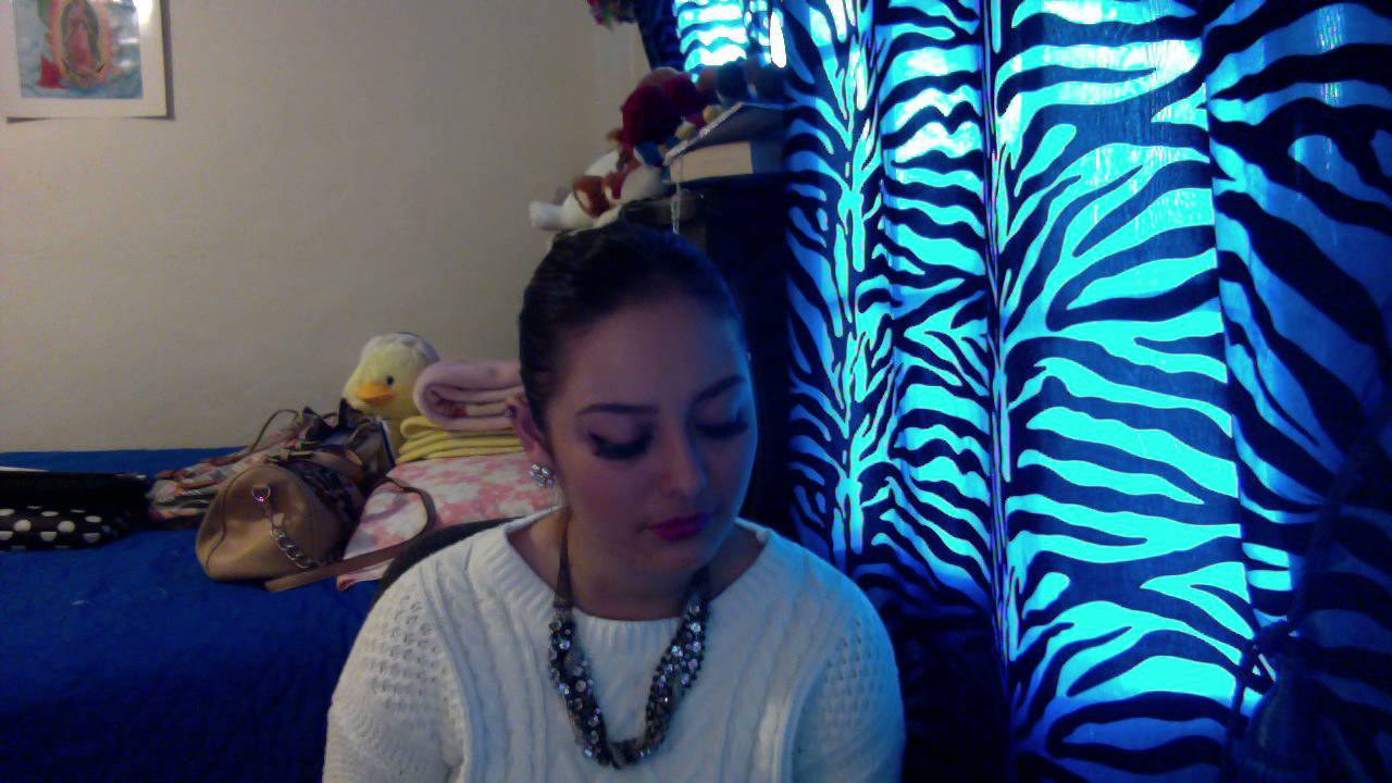 Siempre Hace Frio - Gabby Castro - YouTube