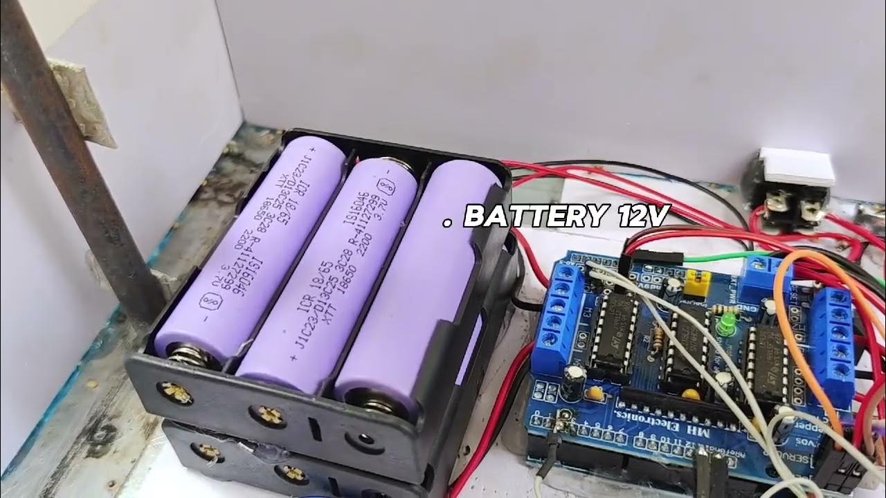 SOLAR POWERED SEED SPRAYER MACHINE - YouTube