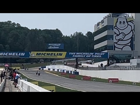 MotoAmerica Superbike Race 1 RoadAtlanta 4/20/24 Baz / Escalante Crash FULL VIDEO