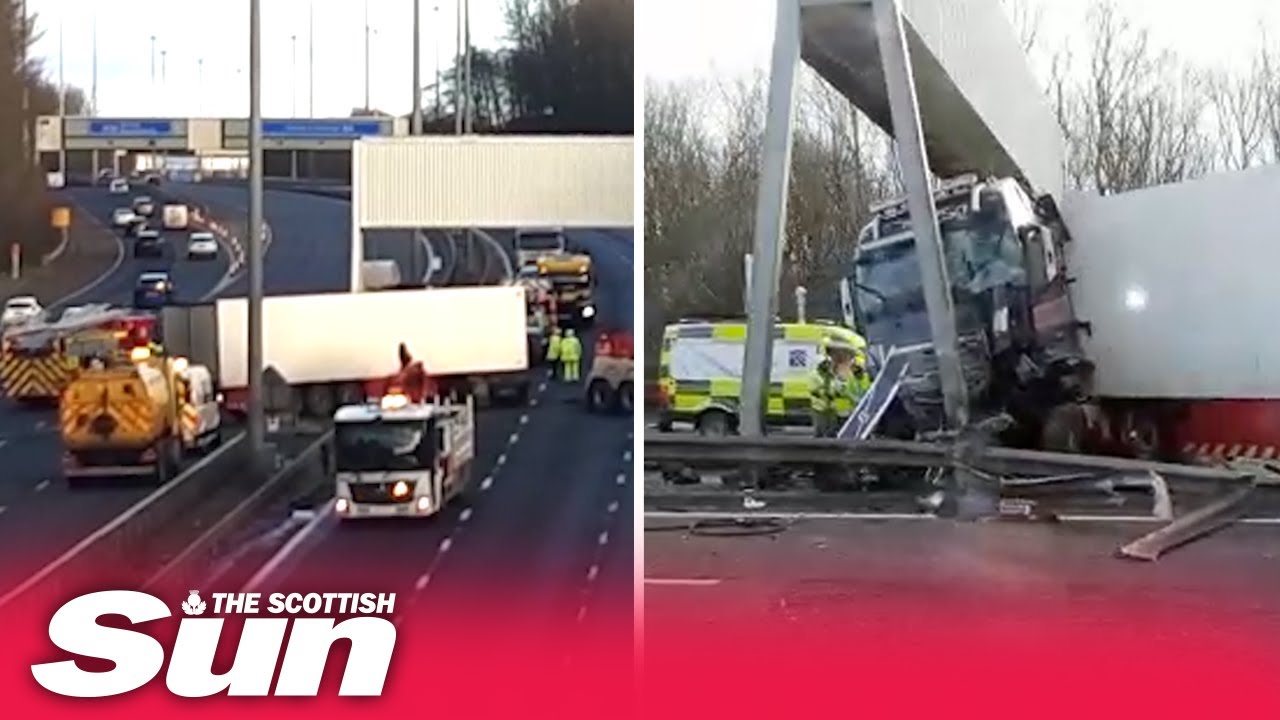 M8 crash closes motorway after lorry smashes into central reservation ...