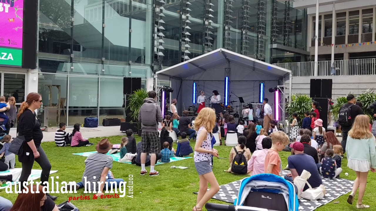 Flinders University SpringFest - YouTube