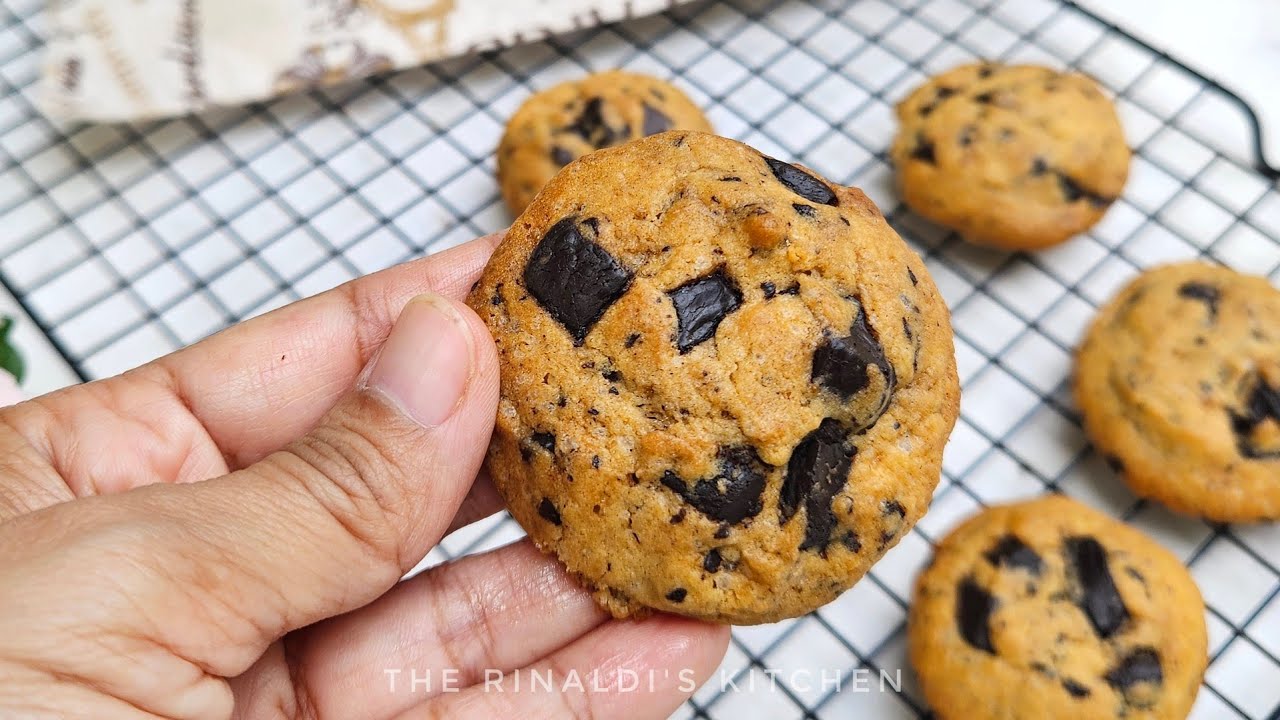 Chewy banget, garing di luar, lembut di dalam! Resep Soft Chocolate Cookies-Resep Kue Kering ...