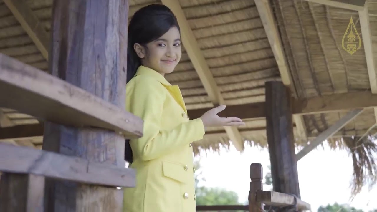 ស្រីណាប្រច័ណ្ឌប្ដី Cover - Jenna Norodom ft. Narong - YouTube