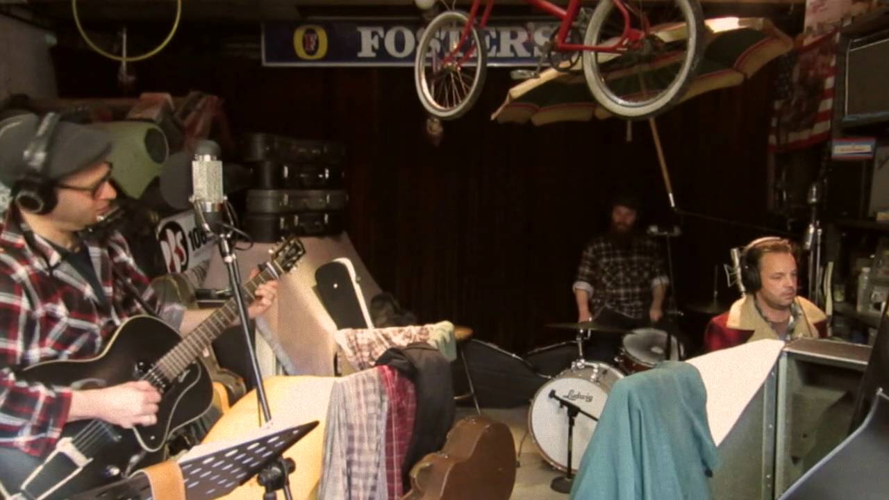 DAN DINNEN TRIO - My Love Will Never Die - LIVE in the studio - YouTube