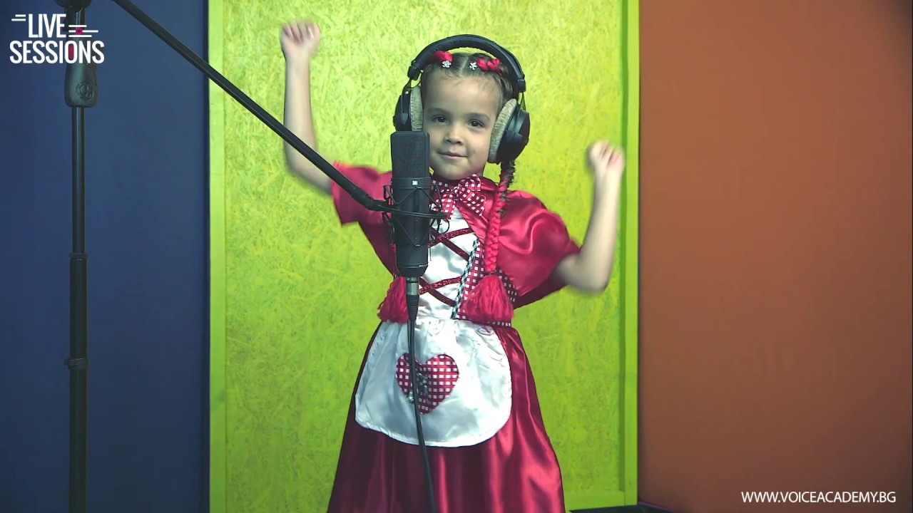 VA Live Studio Sessions Kids - Боряна Попова - Червената Шапчица - YouTube
