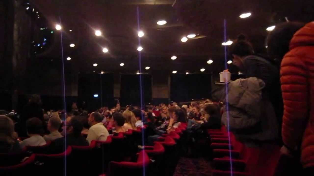 Wicked-Apollo Victoria Theatre- Stalls - YouTube