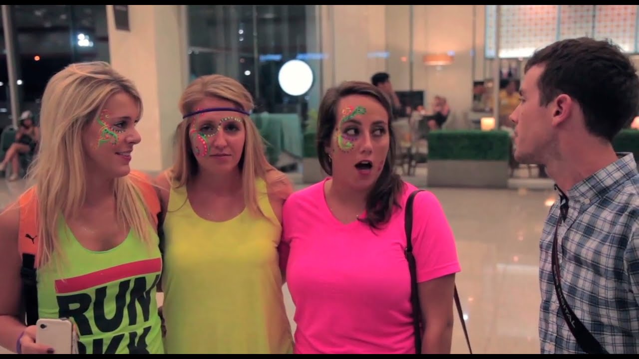 Coconuts TV asks... Snoop Dogg or Snoop Lion? (2013) | Coconuts TV ...