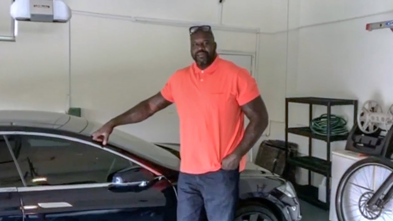 Customizing Shaq's Tesla Model S! - YouTube