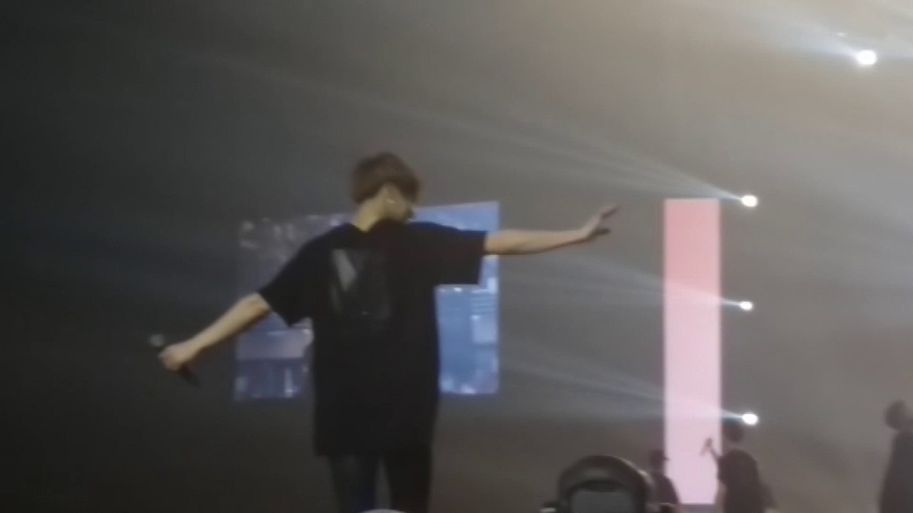 BTS chile 2017 time to say good bye 😢 - YouTube