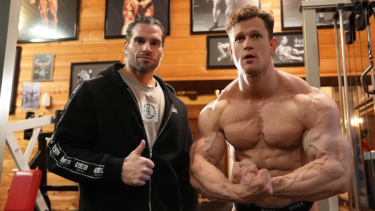 Student Timo will Profi Bodybuilder werden und Johannes ist auch dabei ...