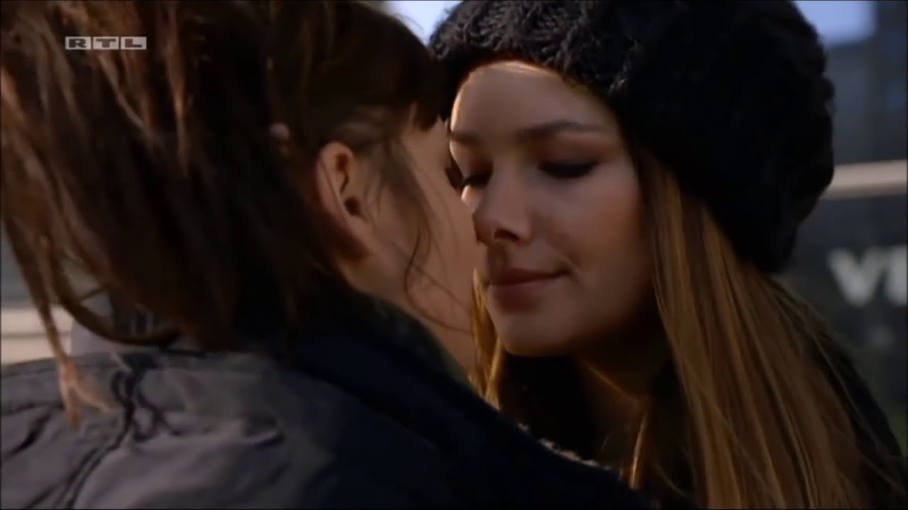 Anni & Jasmin - sweet harmony - YouTube