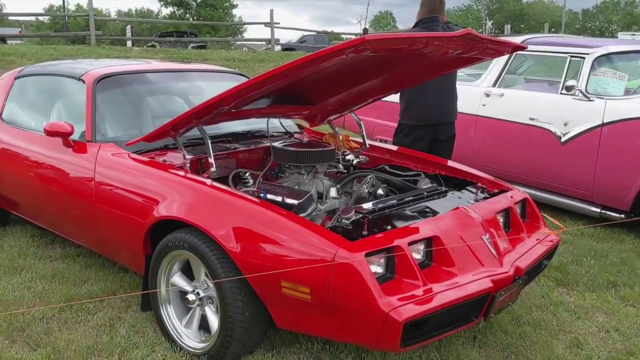 Medora Car Show - YouTube