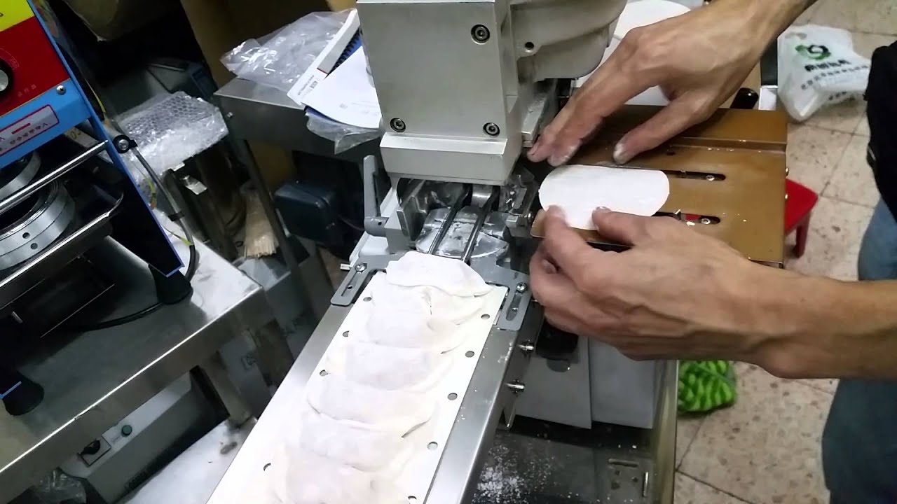 Used Toa gyoza machine test 2015 8 25 - YouTube