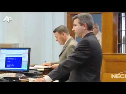 Professor Denies Viewing Child Porn on Plane