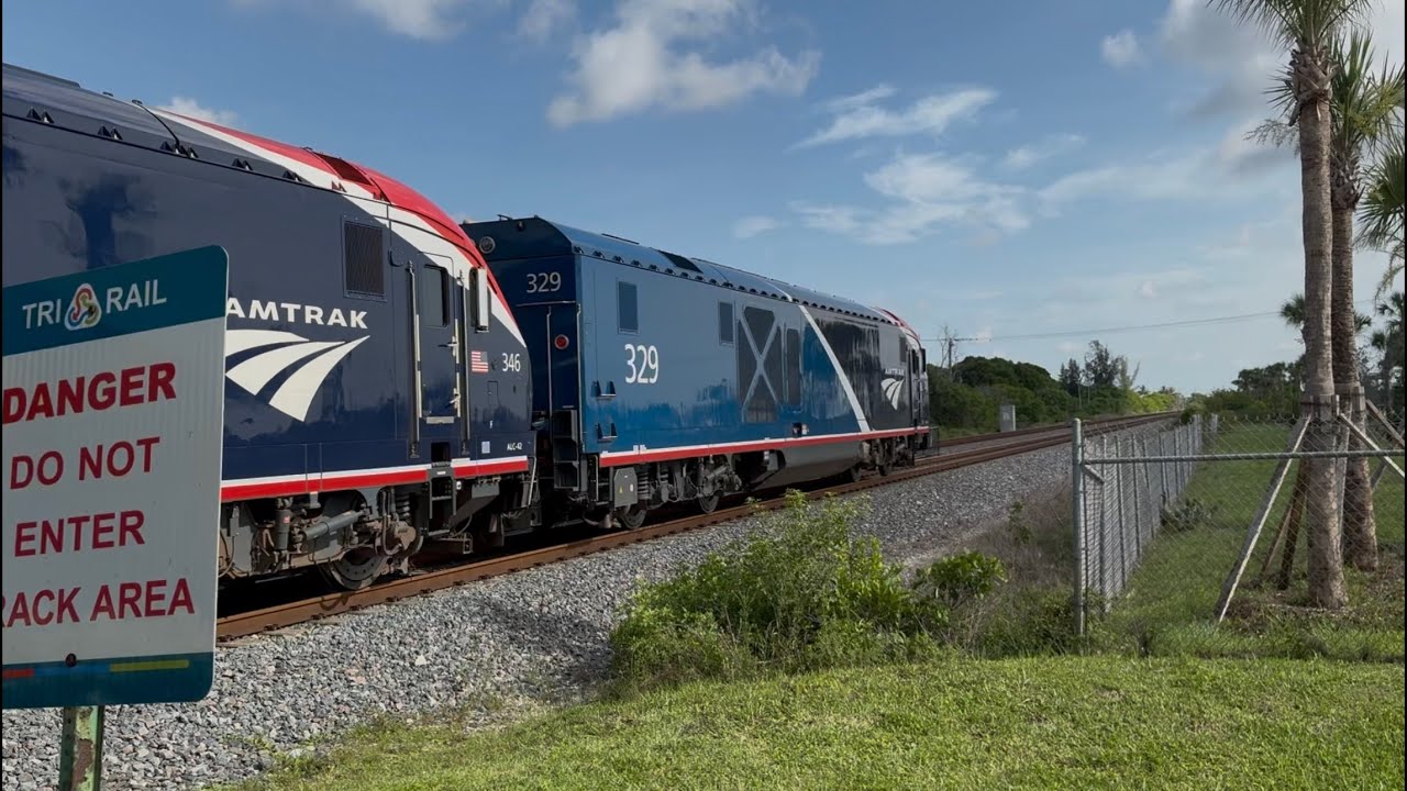 NYC-bound Amtrak Silver Service departs Delray Beach Station - YouTube