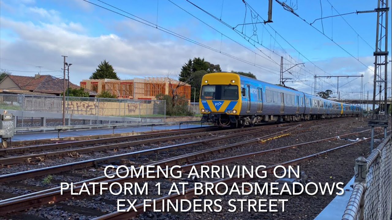 Comeng Arriving On Platform 1 at Broadmeadows Ex Flinders Street - YouTube