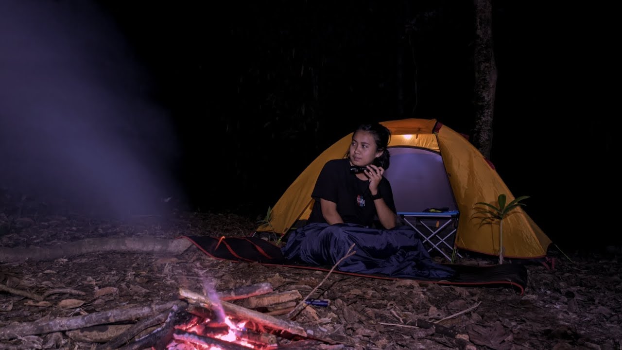 SOLO CAMPING: KALIMANTAN FOREST - YouTube