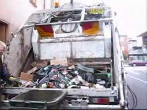 Watts Waste RL (240L + Pack) - YouTube