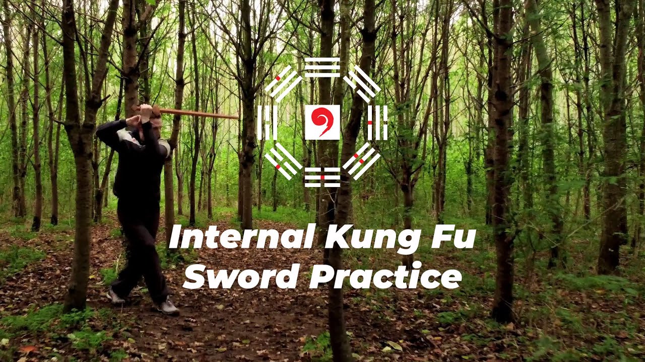 Yizong Kung Fu Sword Practise - YouTube