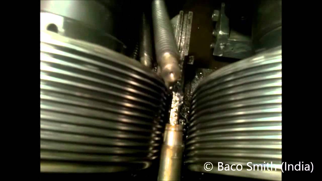 Trapezoidal thread on lead screw - TR42D - - YouTube