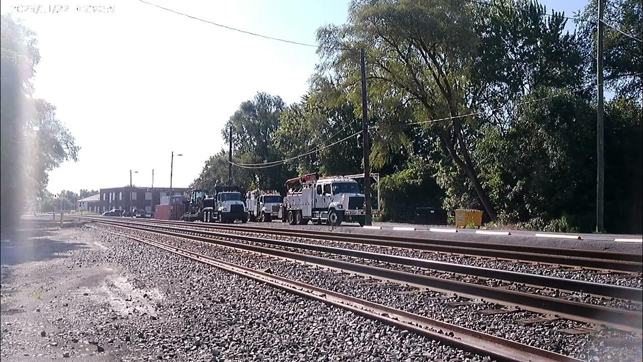 TRIPOD VIEW #8/10/24 Of A CSX #IDB522 SB/WB/SB Train Mixedfreight Leading With CSX Double 2 CSXs ...