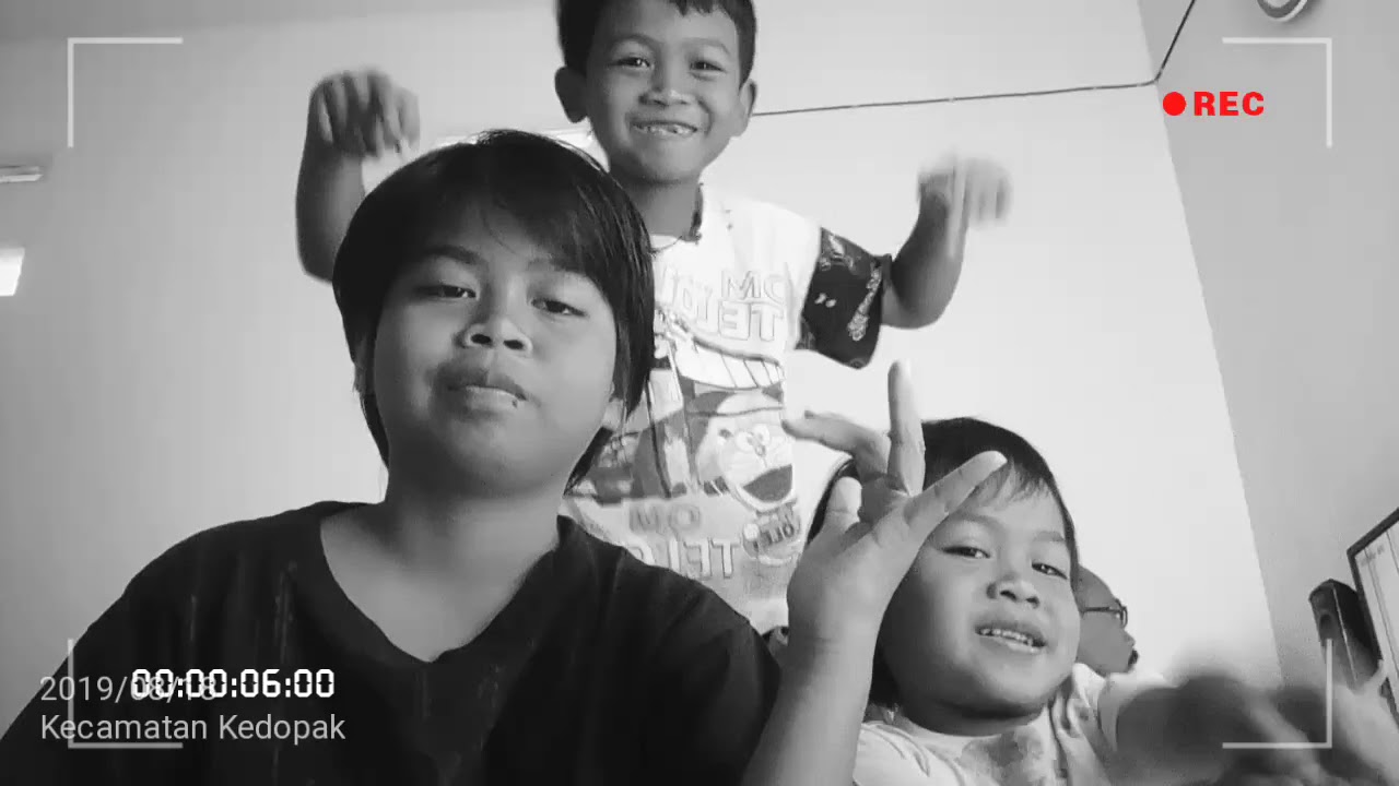 Video lucu banget(4) - YouTube