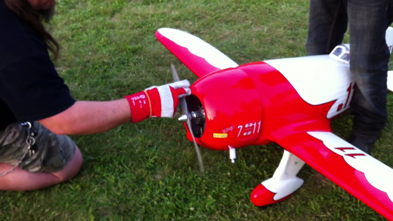 Gee Bee Racer Start - YouTube