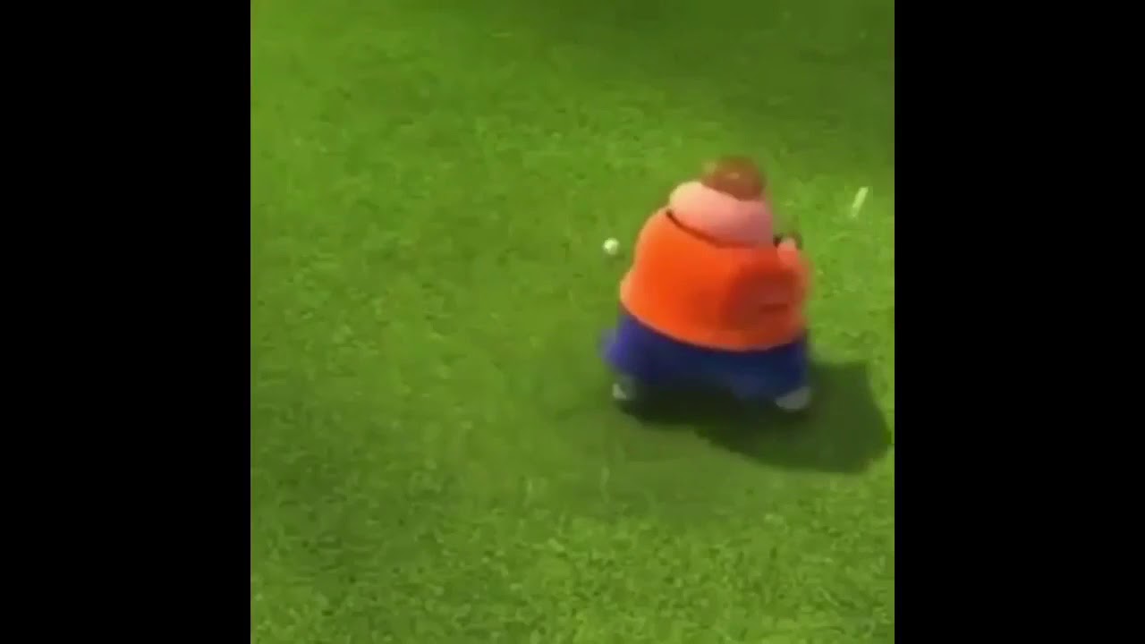 Pig Golf - YouTube