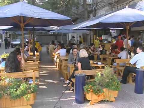 Azerbaycan'da Turuncu Oyunlar | Banu Avar - Sınırlar Arasında