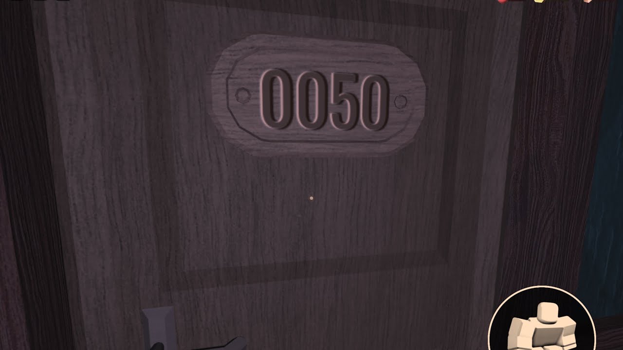 Roblox Doors Gameplay ( Beating Figure, using Crucifix on Rush ) - YouTube