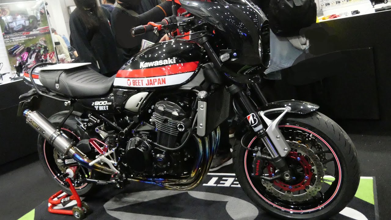 BEET Z900RS - YouTube