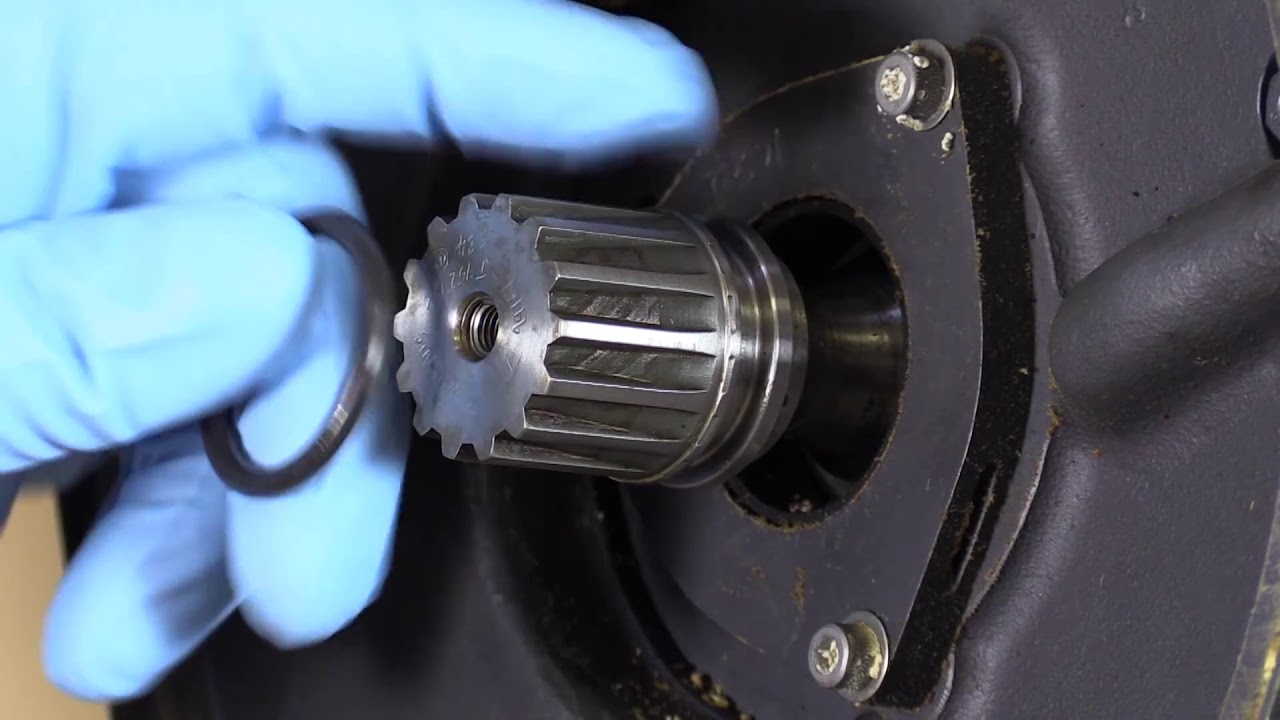 IDG Removal and installation on an aircraft - YouTube