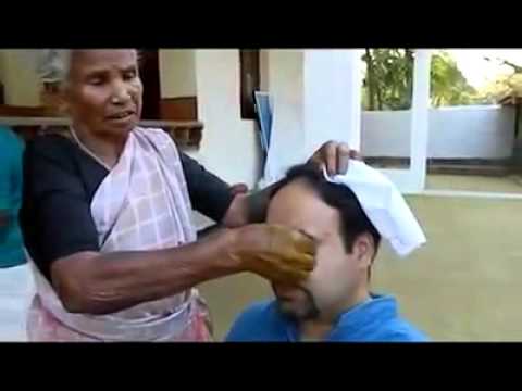 How to Remove Dust and Dirt From Eyes - YouTube