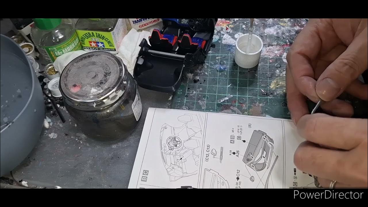 タミヤ RZ34 フェアレディZ プラモデル 製作 S30Z がモチーフなこのクルマ、それを更に30Zに寄せていく！ - YouTube