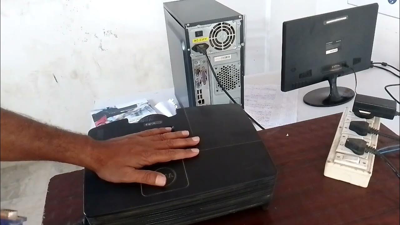 how to connect projector and monitor (projector और monitor को एक साथ ...