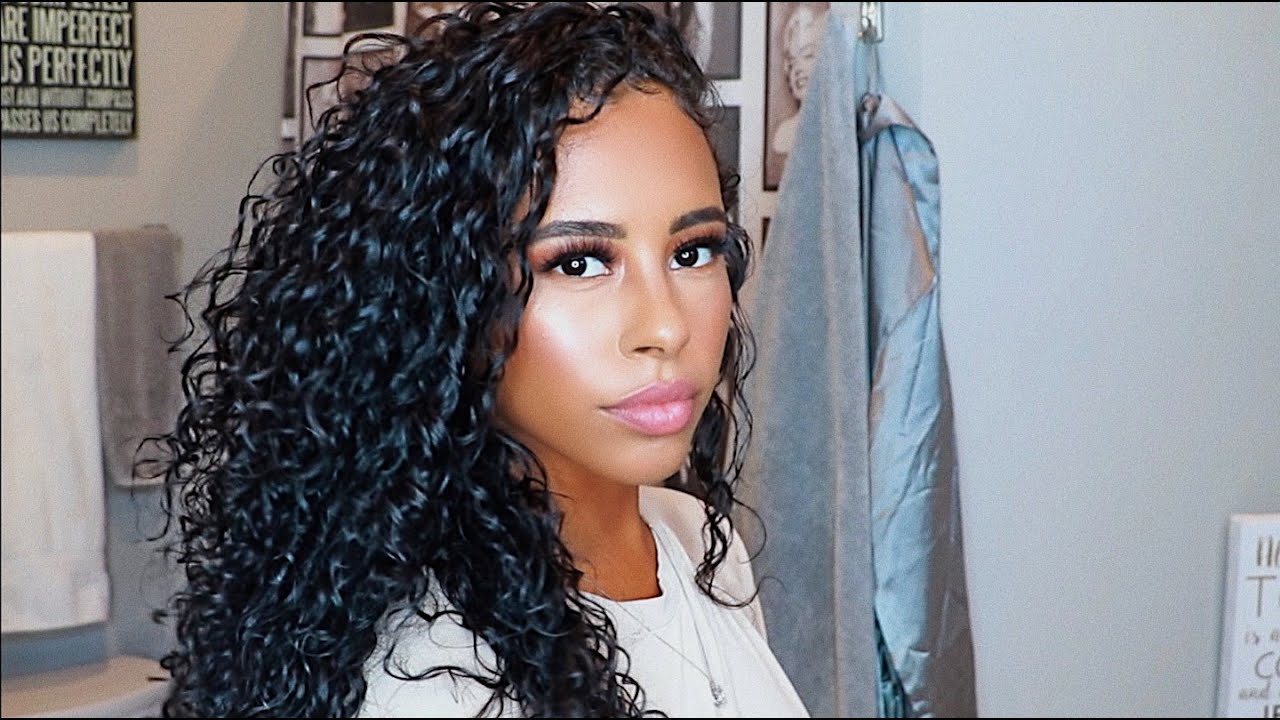 CURLY HAIR ROUTINE USING ONE PRODUCT || Tiffany Markesh - YouTube