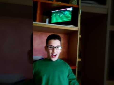 La dzeko challenge con le pile scariche