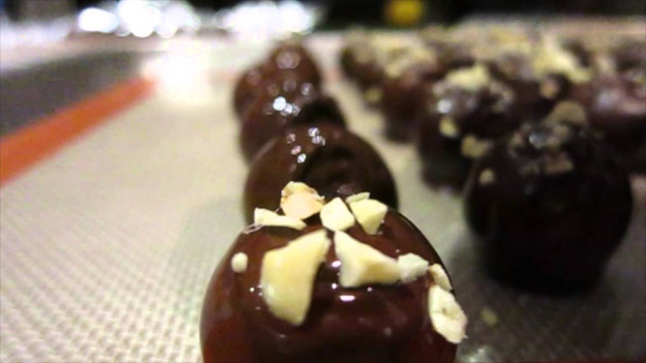 Sprinkle Nuts - YouTube