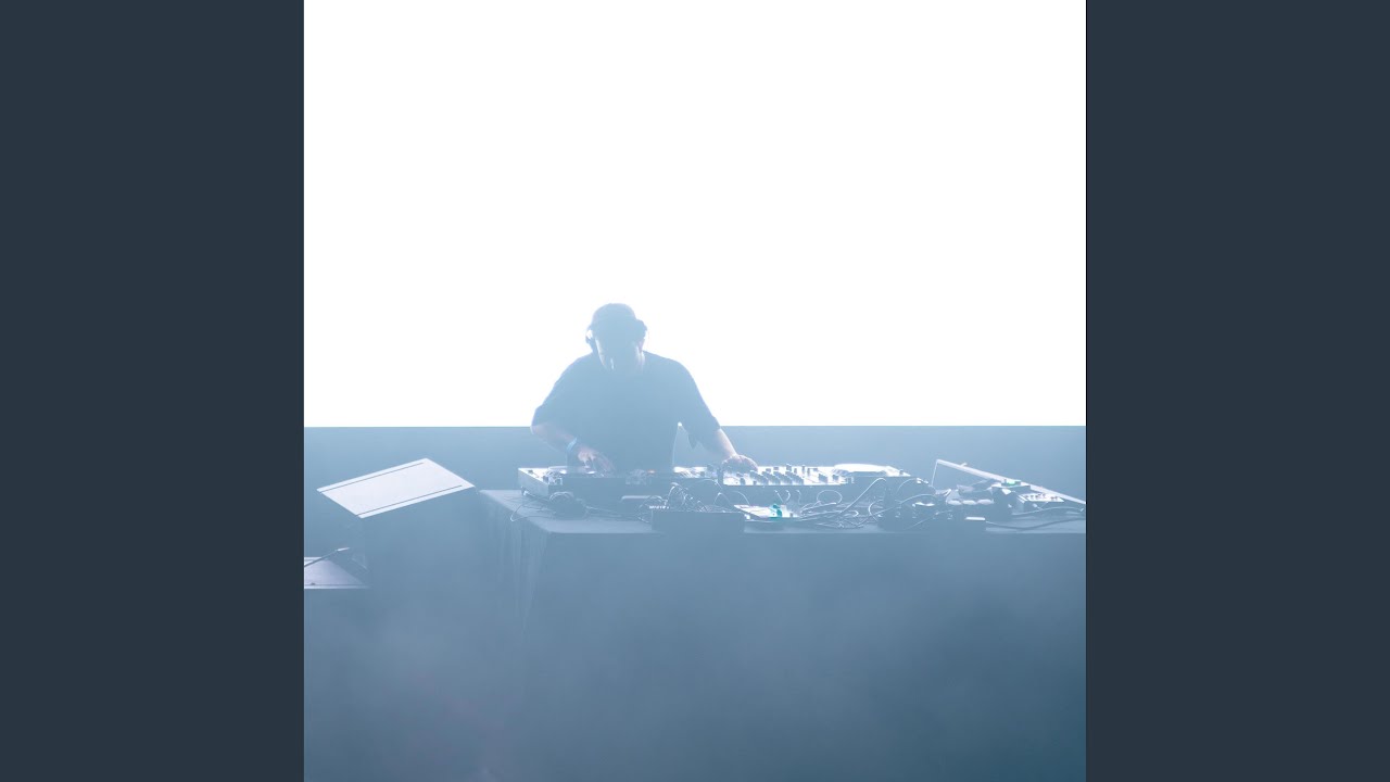 The Rave (Extended mix) - YouTube