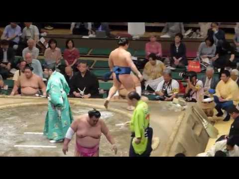 Terutsuyoshi (8-5) - Hidenoumi (6-7) , Sumo : Natsubasho '18 - YouTube