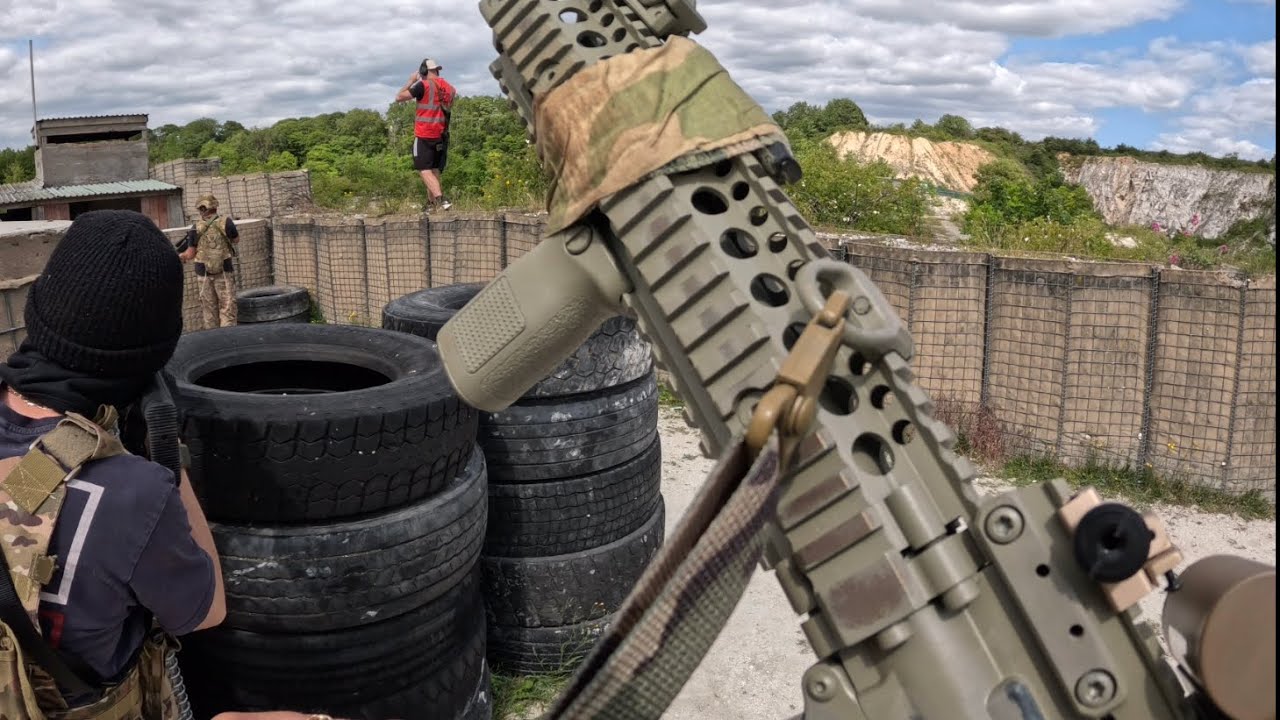 HUMBER AIRSOFT , defend the fire base - YouTube