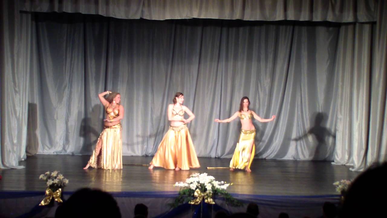 Surprise bellydance by Nóra Torda, Judit Sári and Gabriella Magyar ...