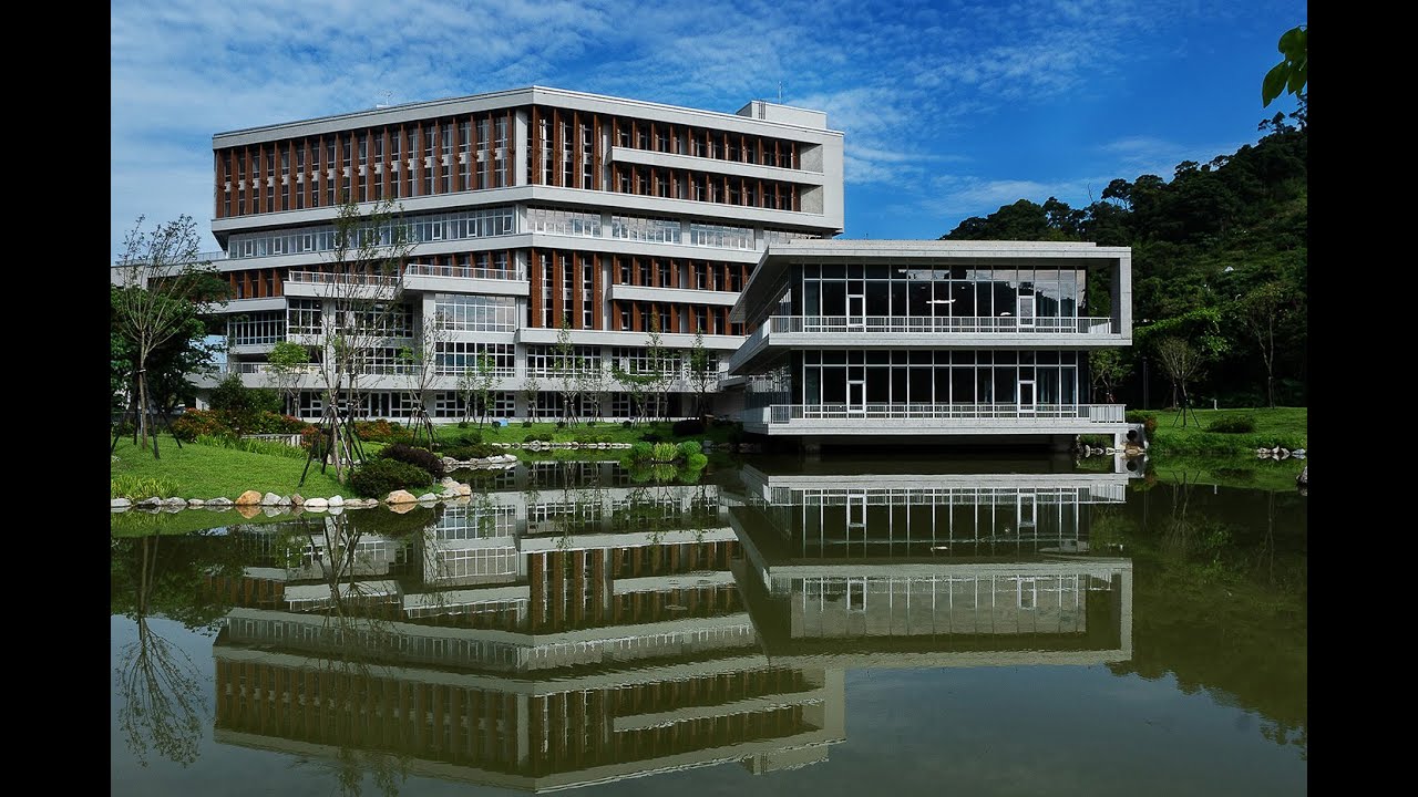 政治大學達賢圖書館 National Chengchi University Dah Hsian See Too Library - YouTube
