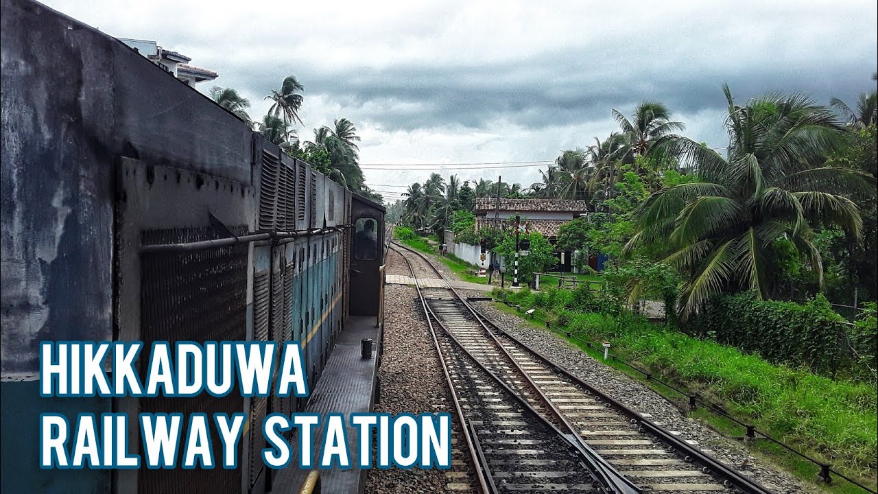 Departure of the Class m4 Rajarata Rajina train from Hikkaduwa - YouTube