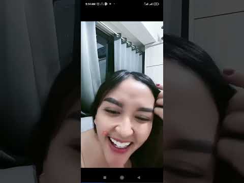Bu dosen BIGO hot kelihatan pantat nya di kaca