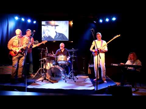 udo drumming ...........Turkish-Bluuez