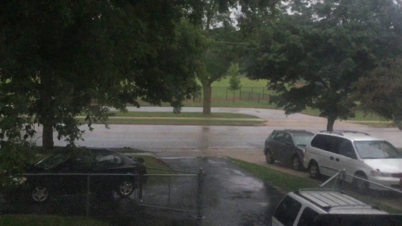 CWFD Ladder 1575 And Ambulance 1555 Responding - YouTube