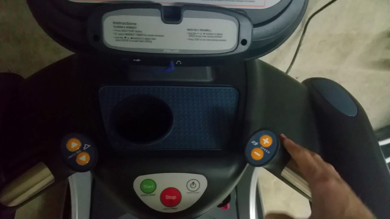 True ES900 Treadmill w/ Escalate 9 Console - Review - YouTube