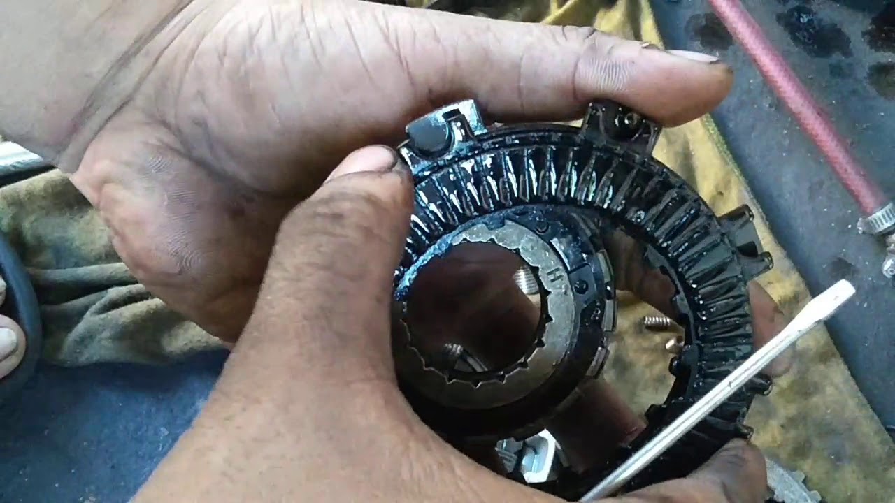 Euro 110 replace clutch lining - YouTube