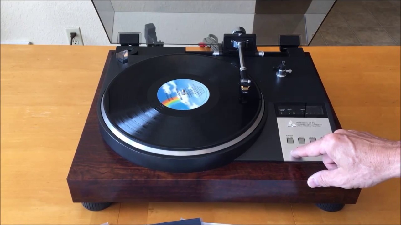 LT-30 Linear Tracking Turntable - YouTube